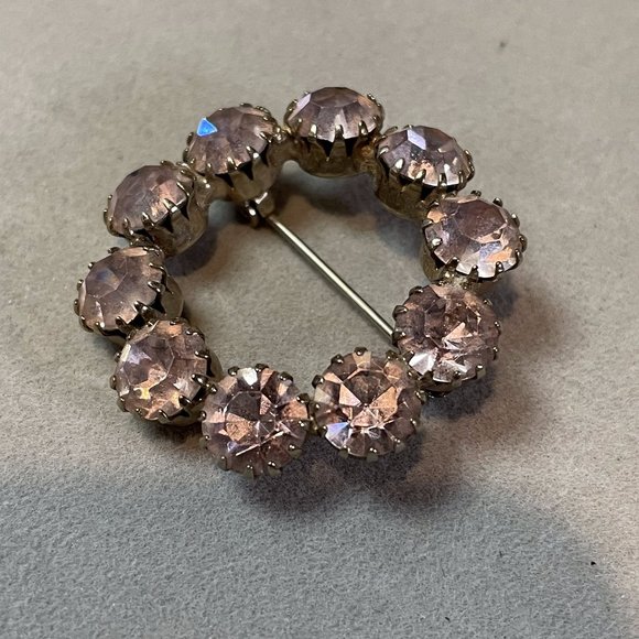 Vintage Jewelry | Jewelry | Vintage Light Pink Glass Prong Set Round ...